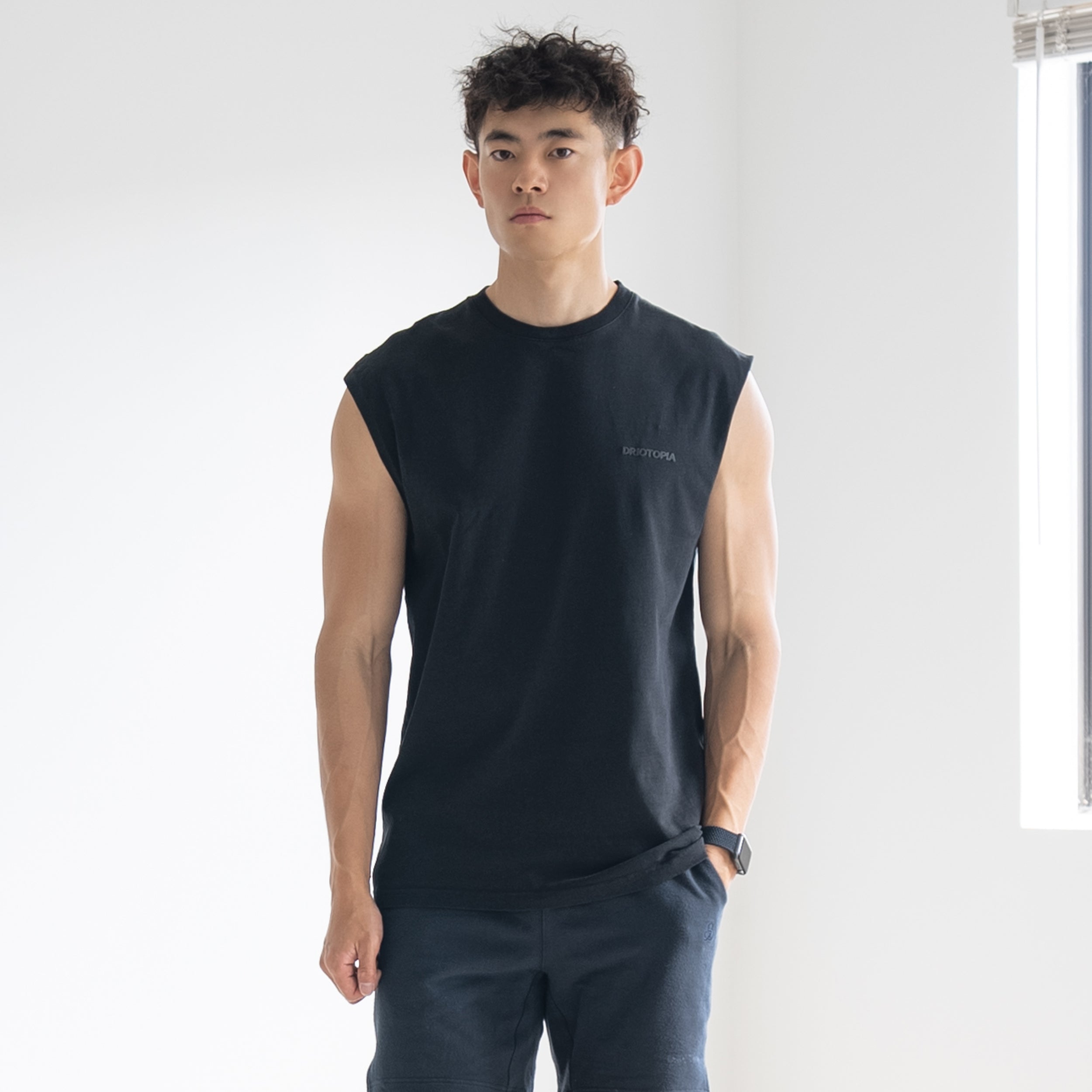 ESSENTIAL OVERSIZED CUTOFF – DRIOTOPIA